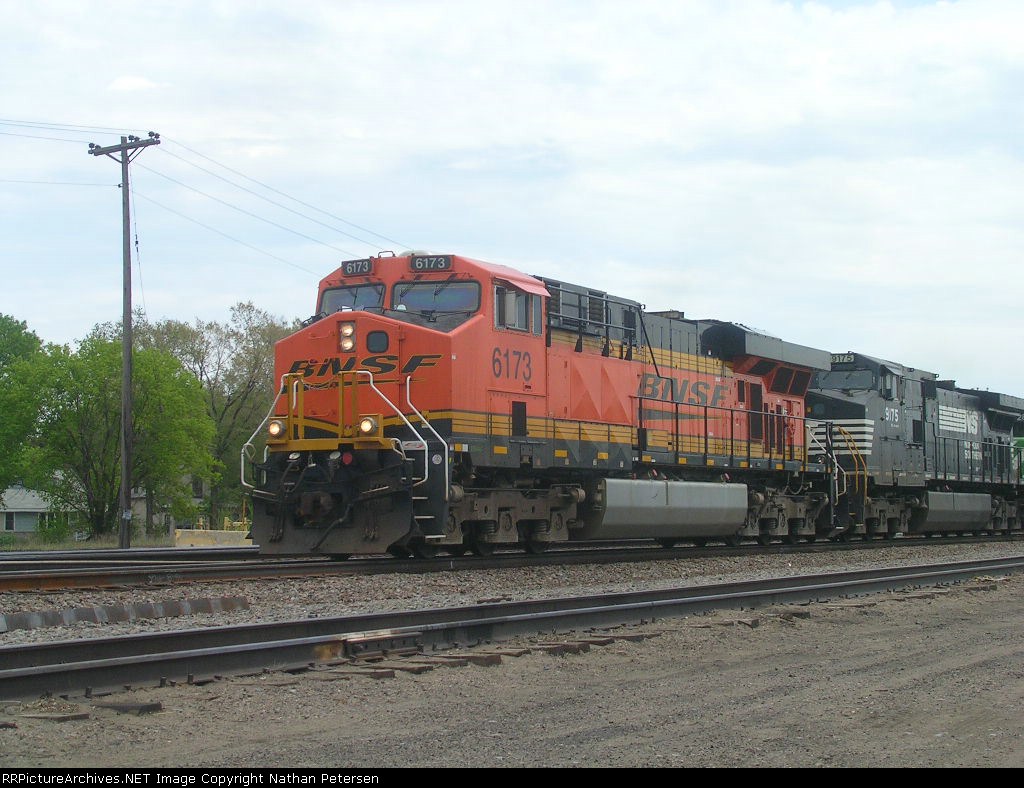 BNSF 6173